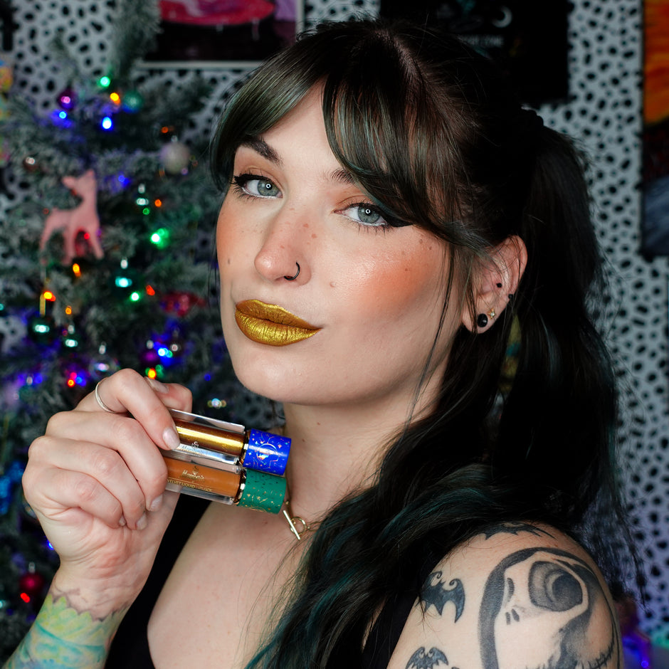 Liquid Eyeshadow and Lip Toppers – Menagerie Cosmetics